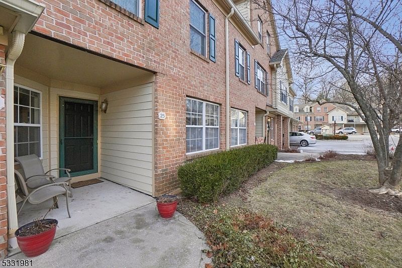 25 Cadence Ct, Morristown, NJ 07960 | MLS #3975628 | Zillow