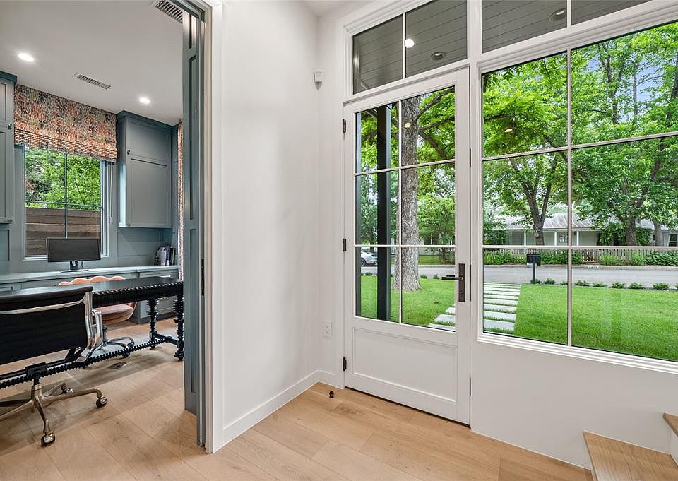 3211 Oakmont Blvd, Austin, TX 78703 | MLS #9819172 | Zillow