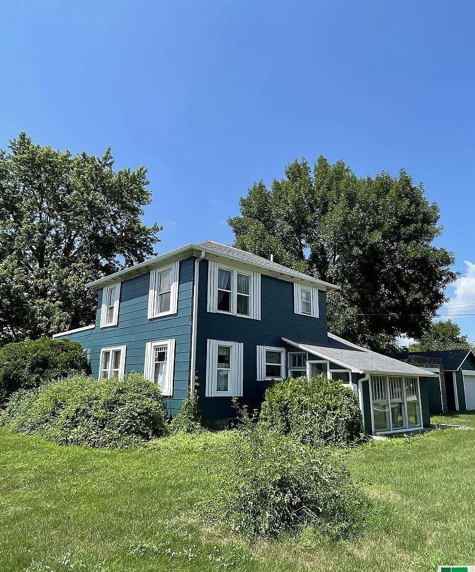 180 5th St NE, Primghar, IA 51245 | Zillow