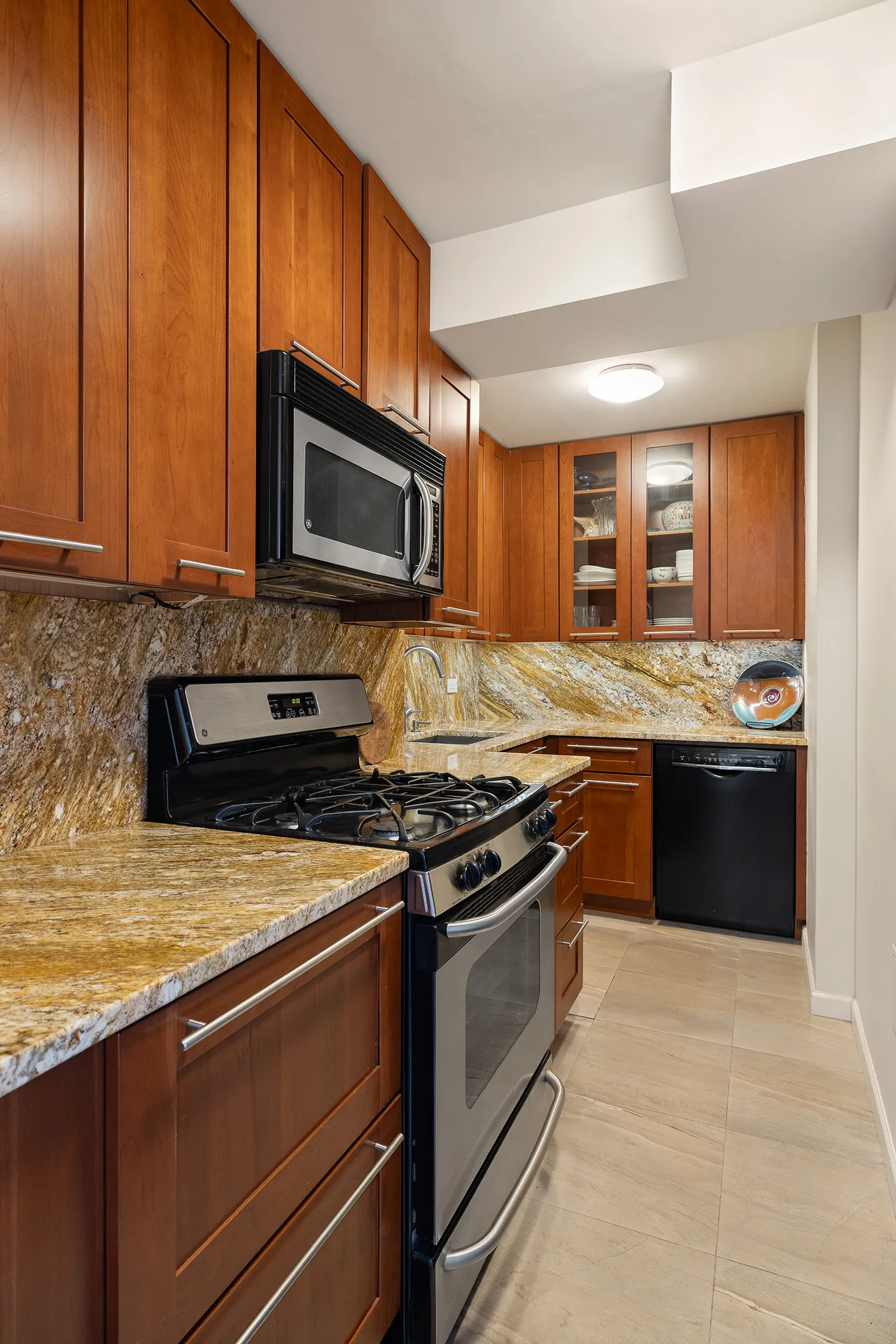 330 East 38th Street #47I in Murray Hill, Manhattan | StreetEasy