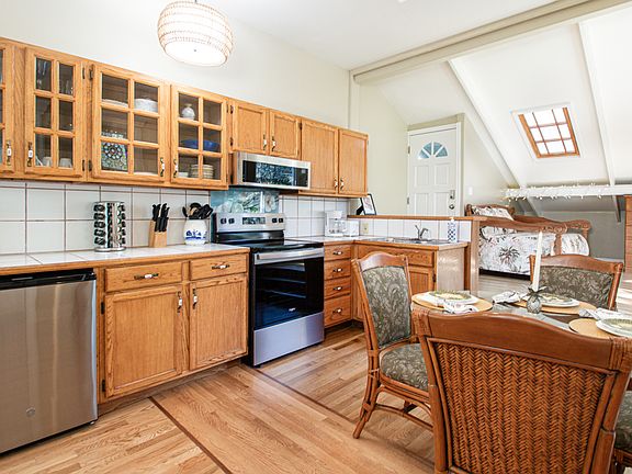 19-4002 Kalani Honua Rd, Volcano, HI 96785 | Zillow