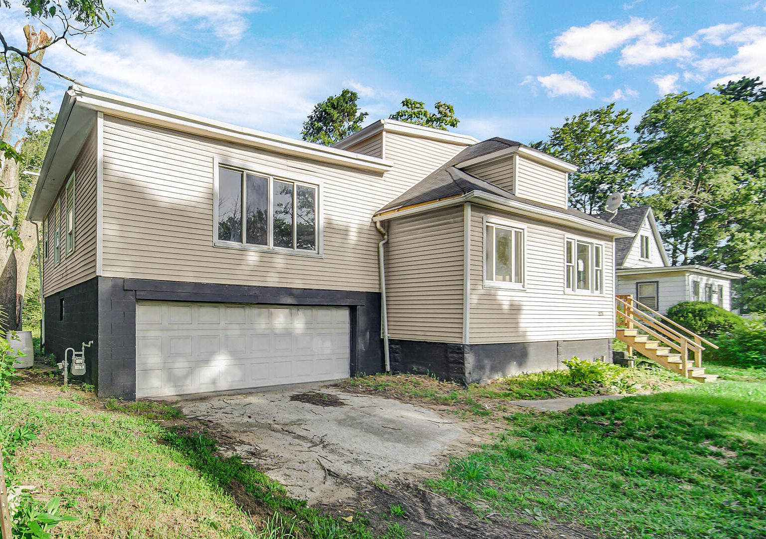 1576 Jennings St, Gary, IN 46404 | MLS #806932 | Zillow