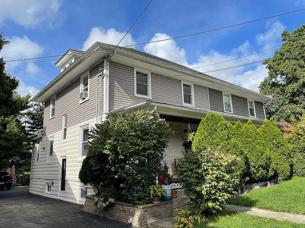 664 Ridge Pike, Lafayette Hill, PA 19444 | Zillow