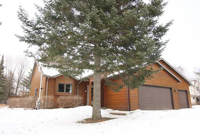 370 Timber Heights Dr, Rhinelander, WI 54501 | Zillow