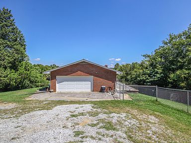 1881 E Old Topside Rd, Louisville, TN 37777 | Zillow