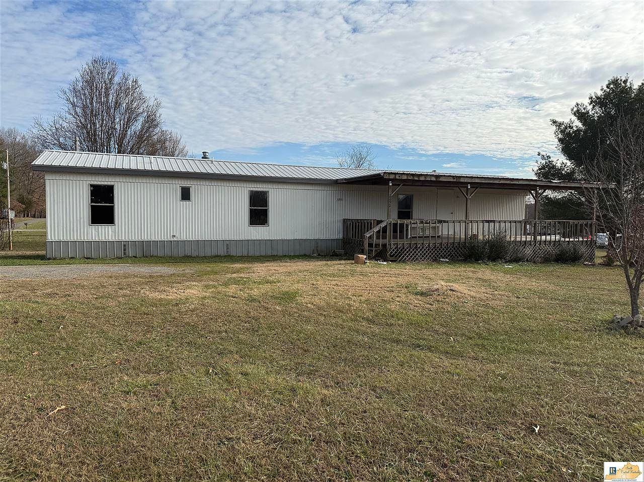 2292 Holmes Bend Rd, Columbia, KY 42728 | MLS #SC46247 | Zillow