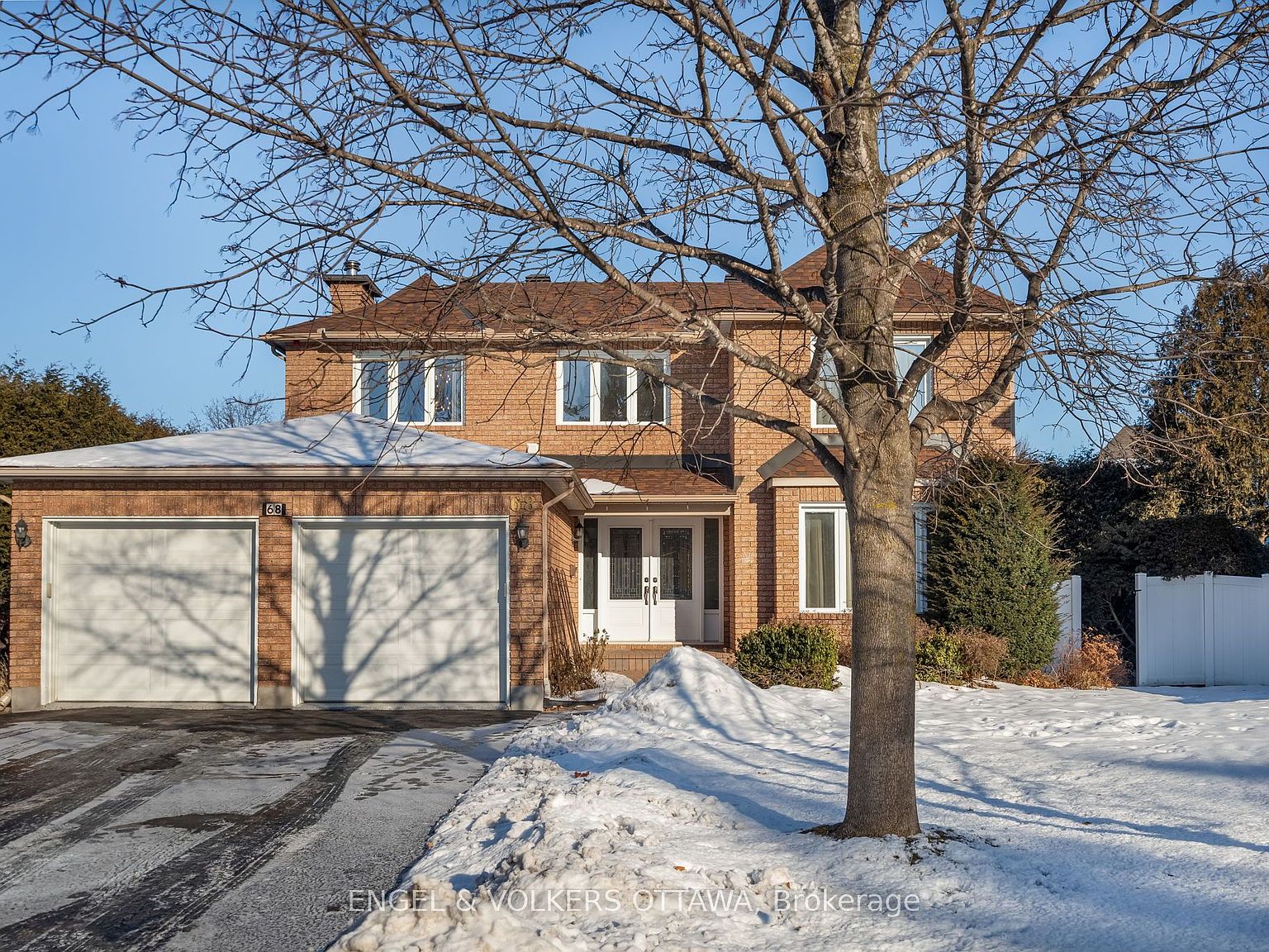 68 Fardon Way, Ottawa, ON K1G 4N7 | Zillow