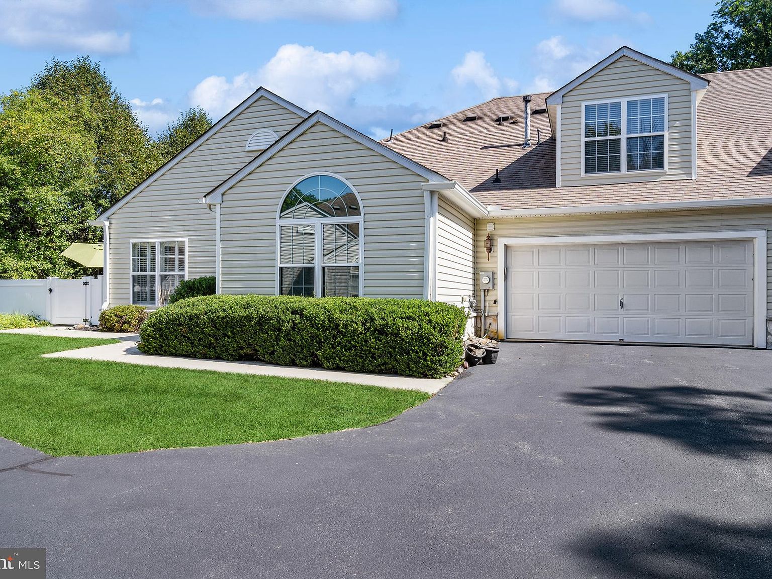 304 Federal Point Blvd #304, Lawrence Township, NJ 08648 | MLS # ...