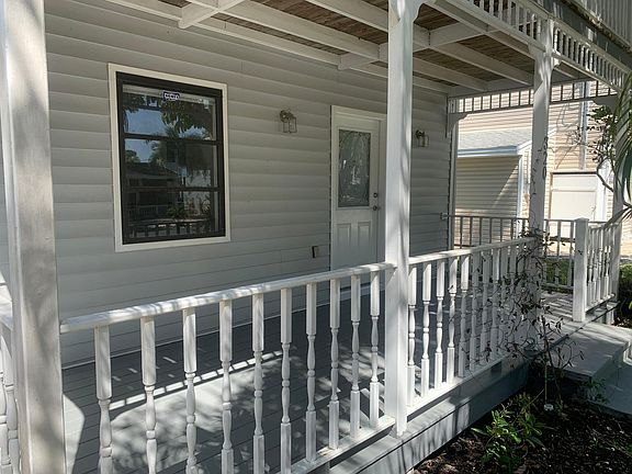 320 Bay St, Palm Harbor, FL 34683 | Zillow