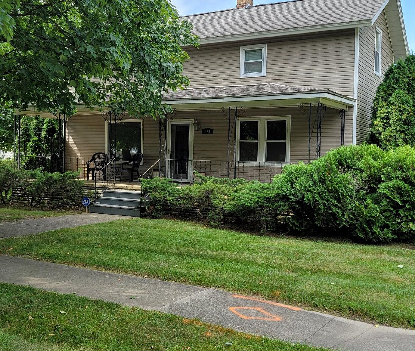 129 N Nottawa St, Centreville, MI 49032 | Zillow