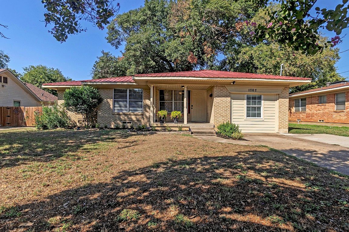 1707 Rindie St, Irving, TX 75060 | Zillow
