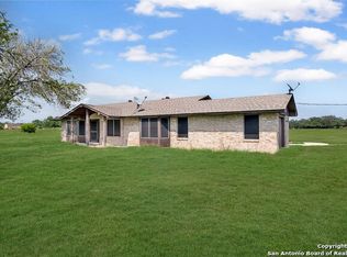 284 County Road 6612, Devine, TX 78016 | MLS #1729122 | Zillow