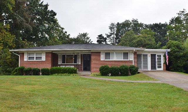 701 Maxwell Hill Rd, Beckley, WV 25801 | Zillow