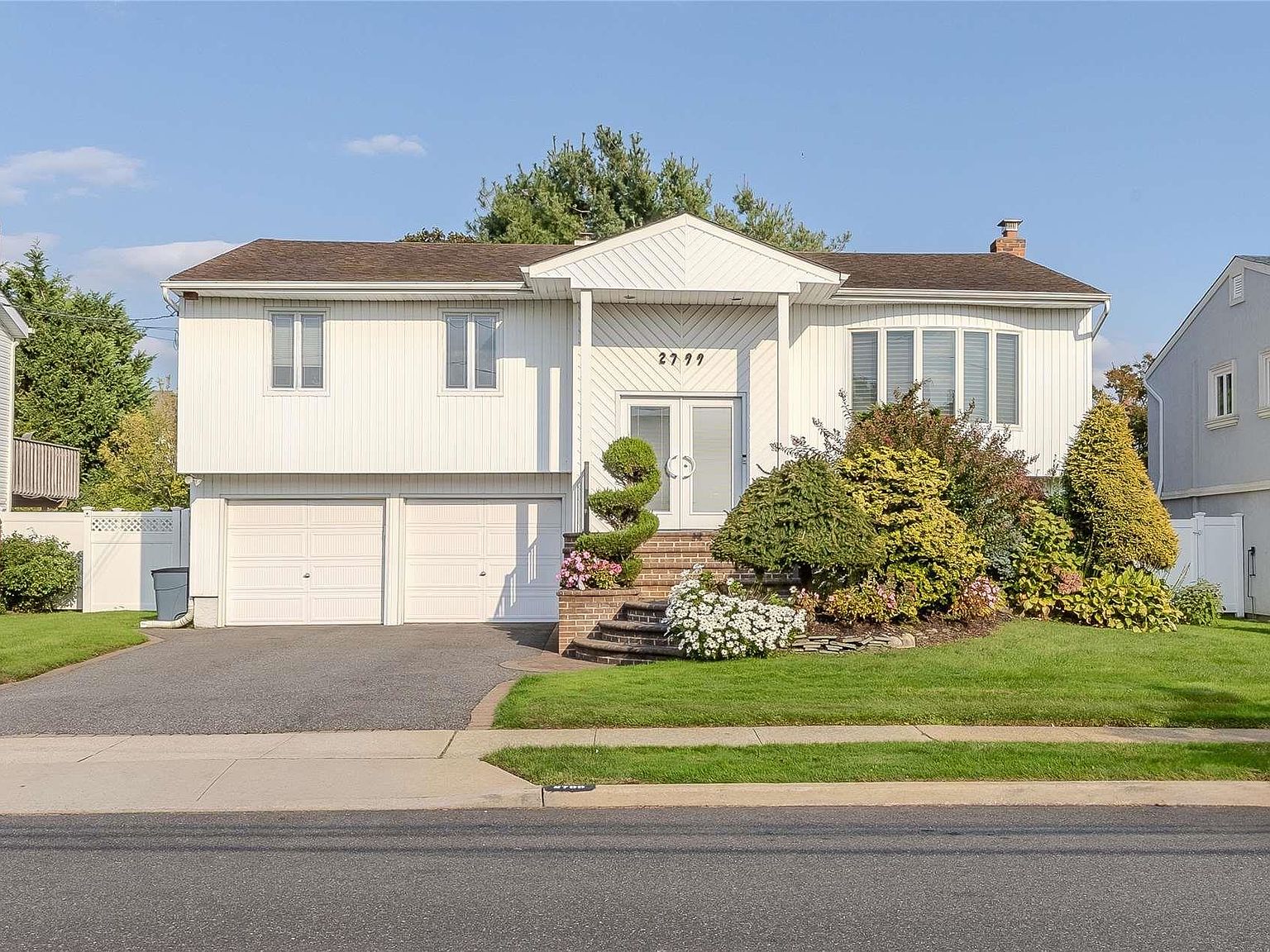 2799 Clubhouse Road, Merrick, NY 11566 | Zillow