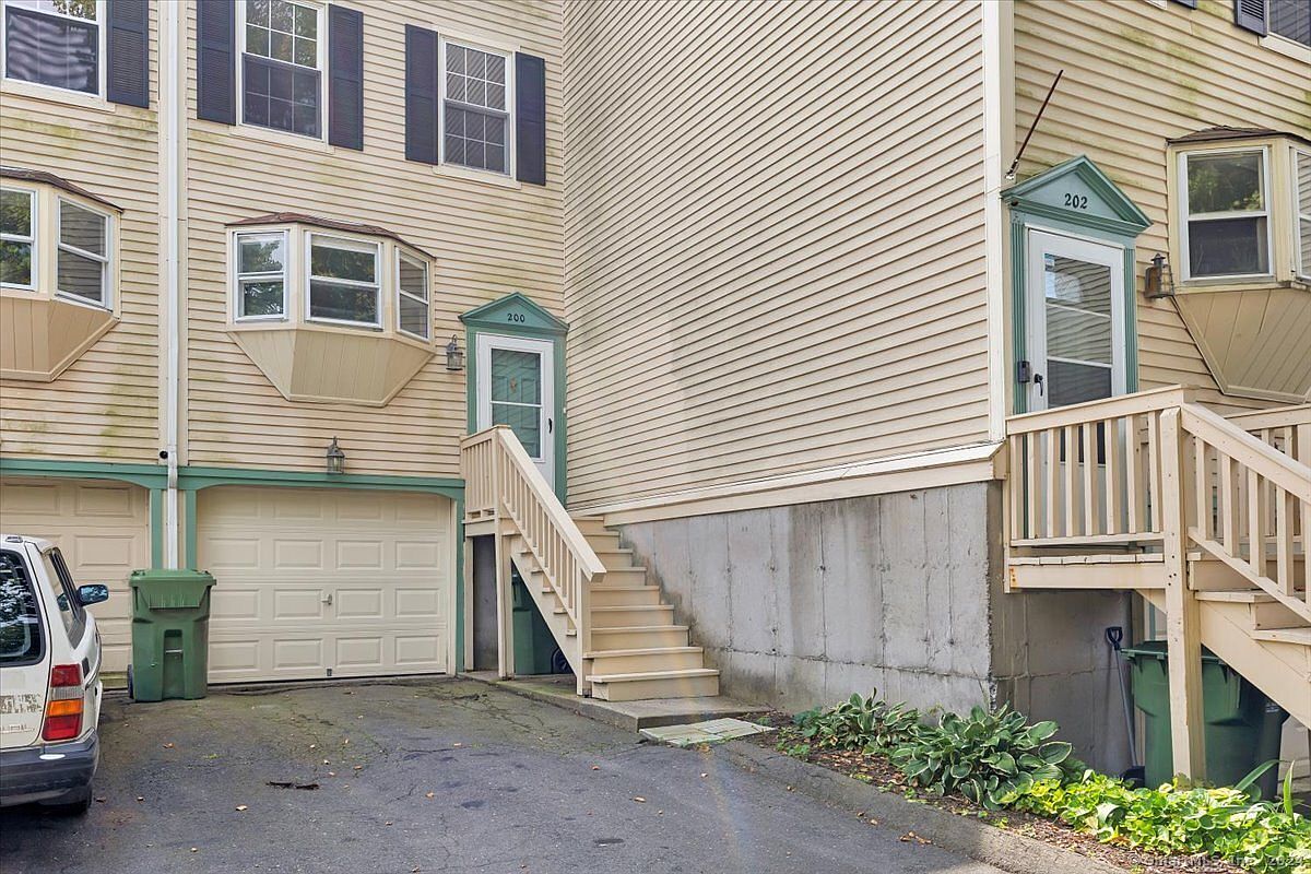 200 Rising Trail Dr #200, Middletown, CT 06457 | Zillow