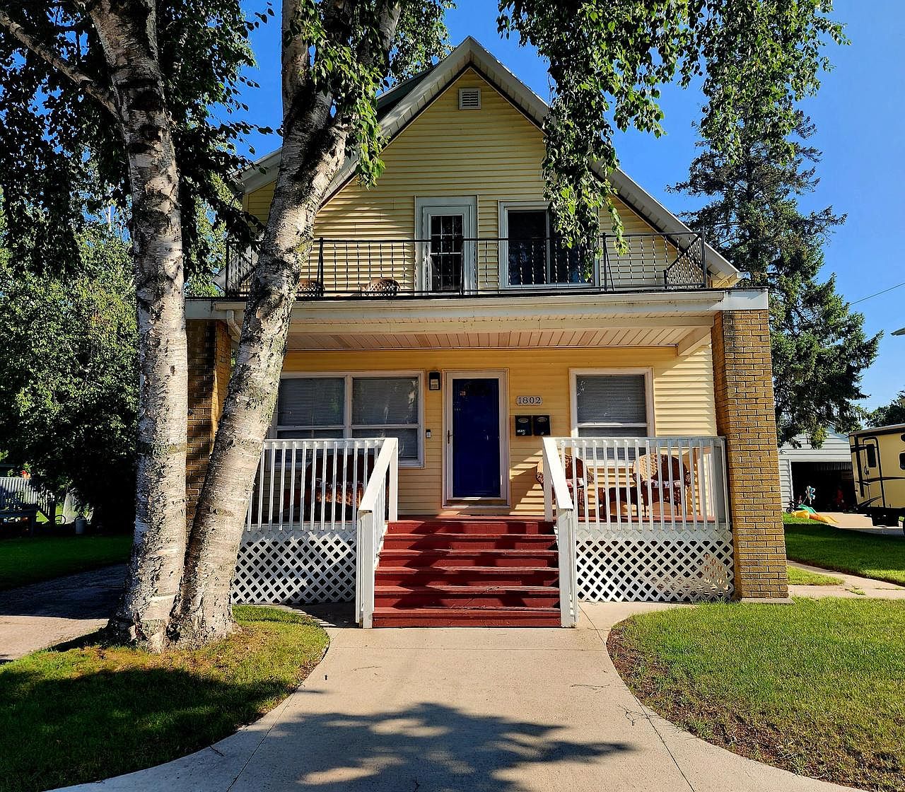 1802 27th STREET, Two Rivers, WI 54241 | Zillow