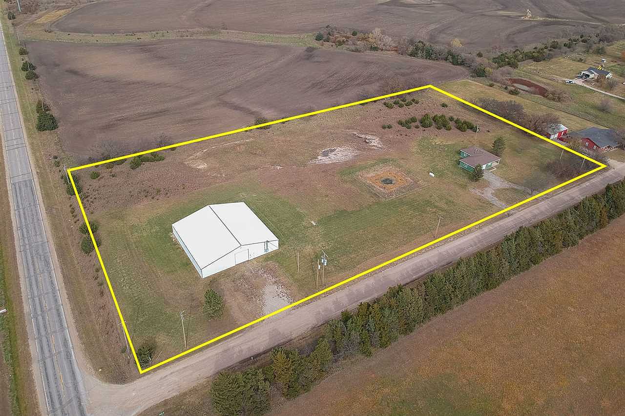 350 W Central St, Greenwich, KS 67055 | Zillow