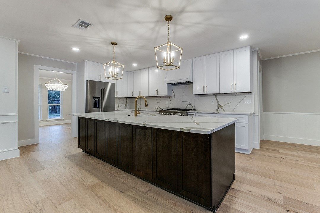 3777 Royal Cove Dr, Dallas, TX 75229 | Zillow
