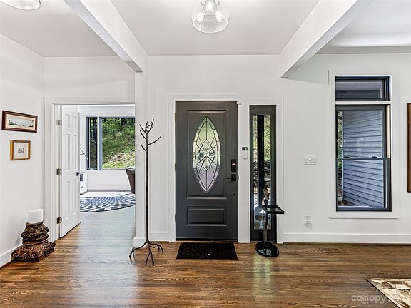 5 Saddle Rdg, Fletcher, NC 28732 | MLS #4024775 | Zillow