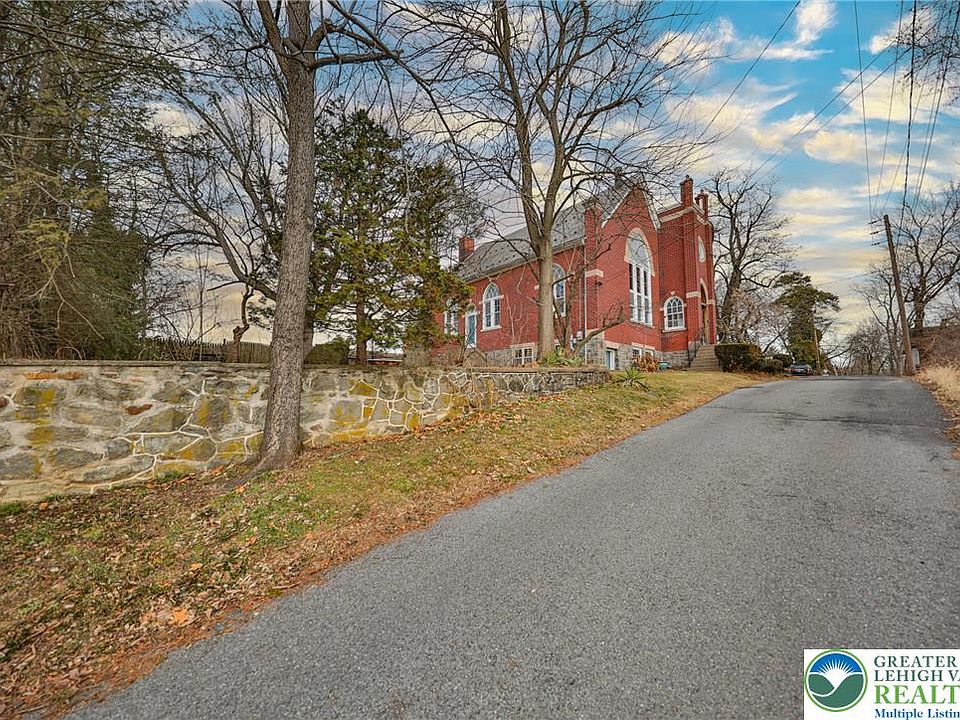 Check out those ceilings!! Stunning 1913 church conversion in ...