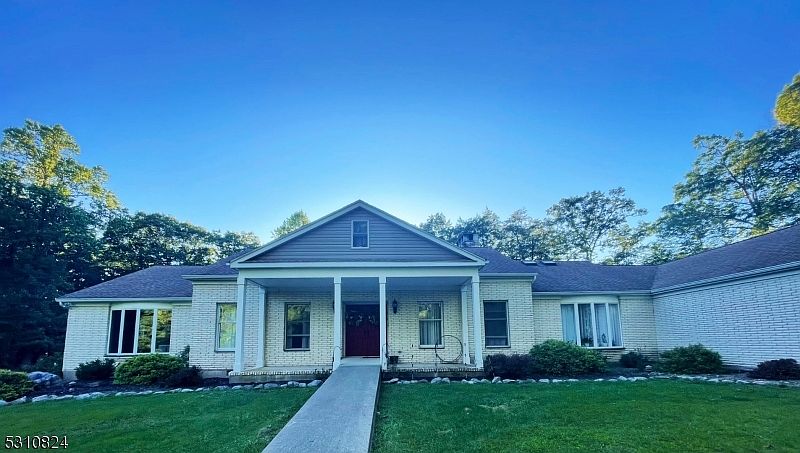 2 Beechwood Rd, Columbia, NJ 07832 | MLS #3922172 | Zillow