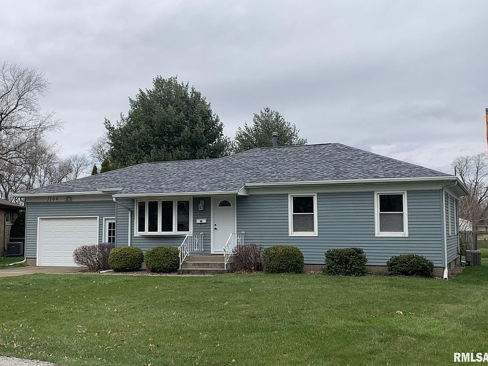 1109 35th Ave, East Moline, IL 61244 | Zillow