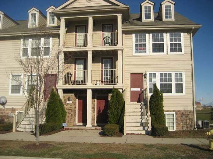 630 Lydia Ln #1, Pontiac, MI 48341 | Zillow