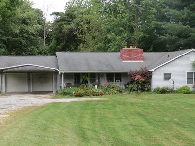 3250 W Carr Hill Rd, Columbus, IN 47201 | MLS #21808799 | Zillow