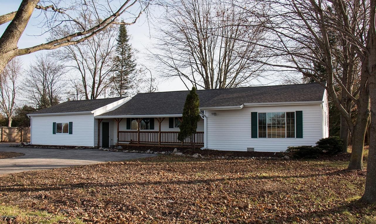2434 Chip Rd, Kawkawlin, MI 48631 | Zillow