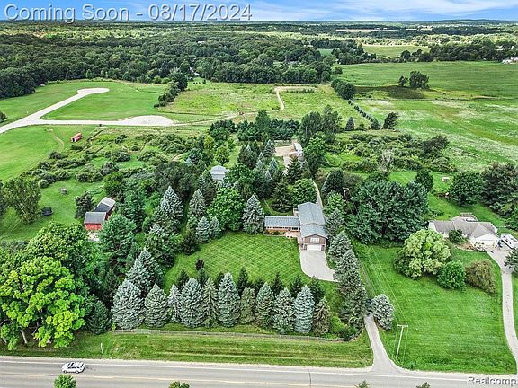 3350 S Latson Rd, Howell, MI 48843 | MLS #20240060508 | Zillow
