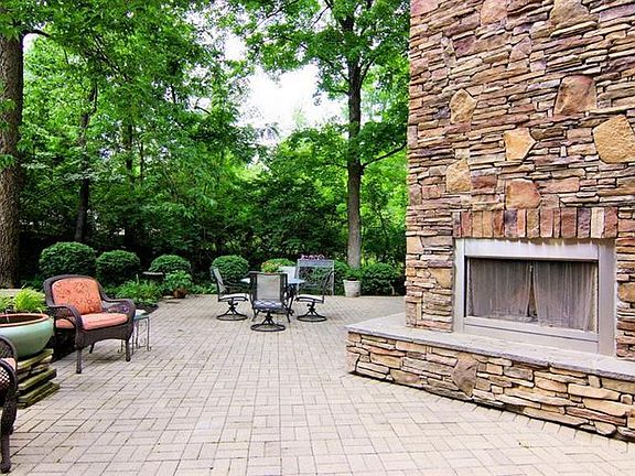 8598 Concord Hills Cir, Cincinnati, OH 45243 | Zillow