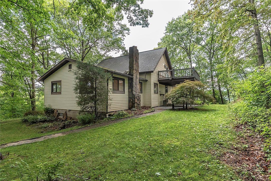 517A Backbone Rd, Clinton, PA 15026 | Zillow