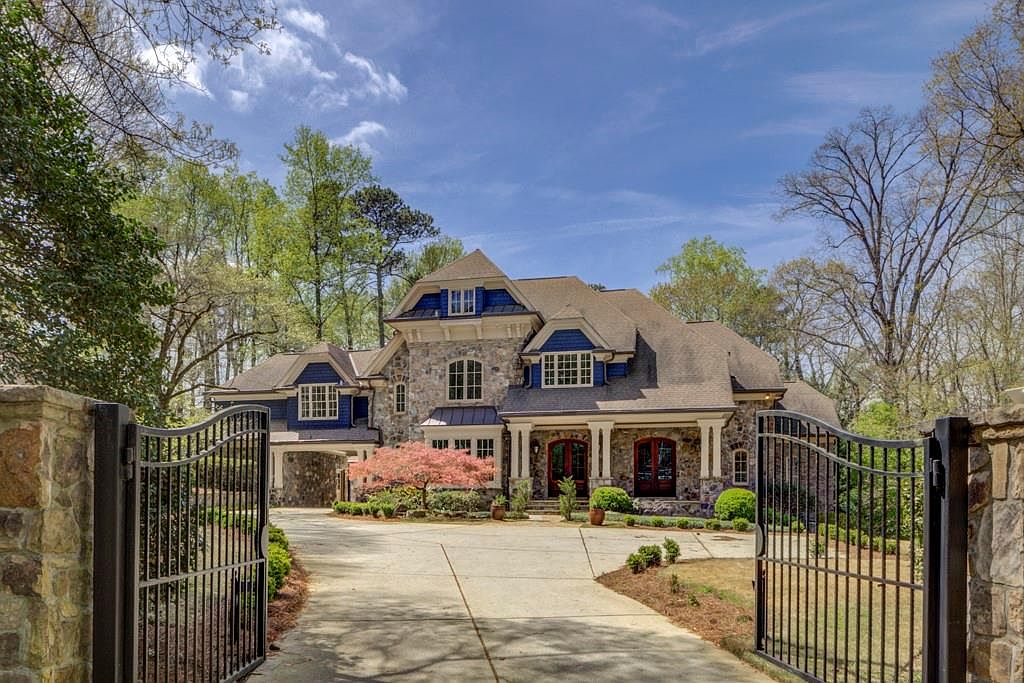 5550 Dupree Dr, Sandy Springs, GA 30327 | MLS #7355563 | Zillow