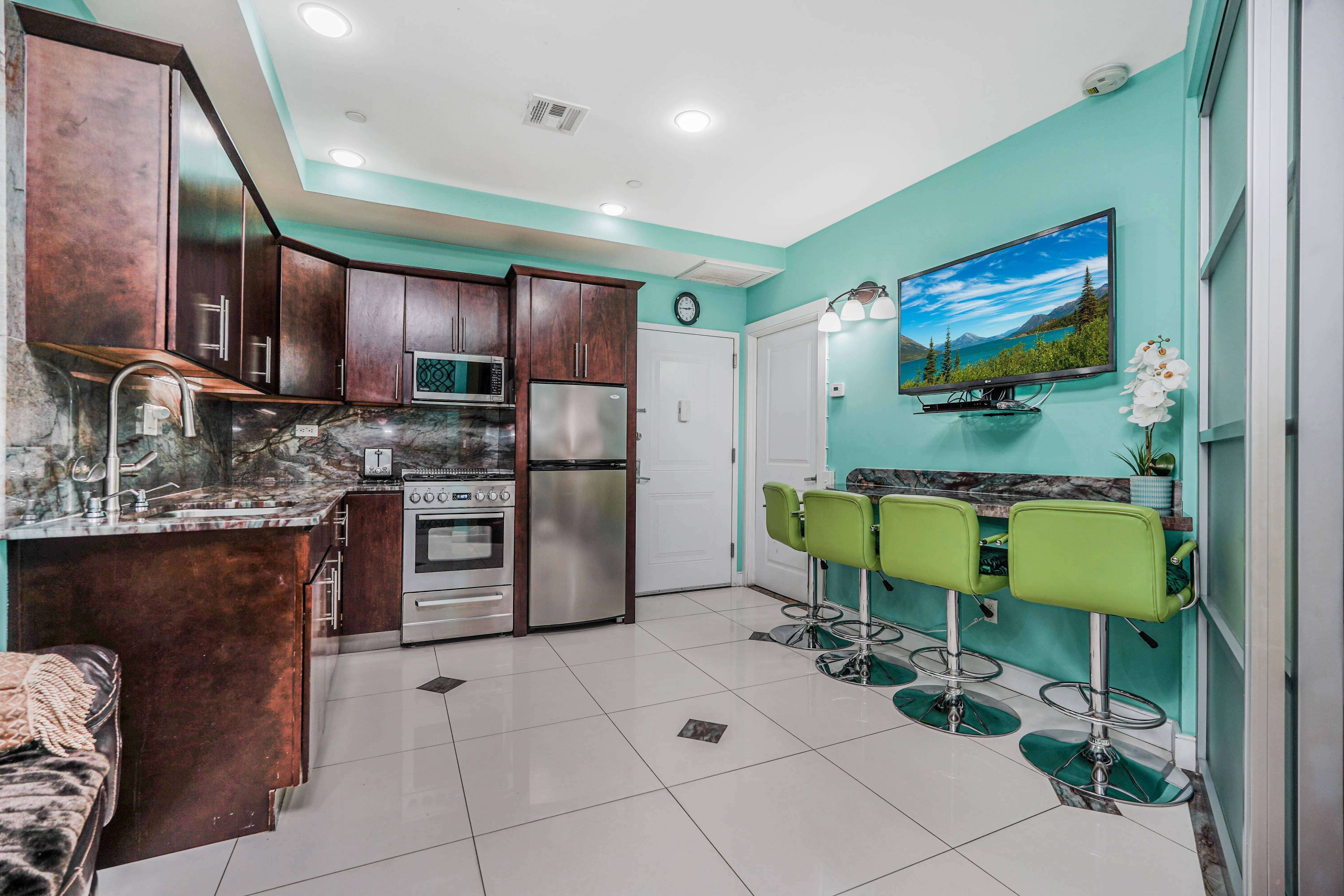 2113 Kings Highway #2B in Midwood, Brooklyn | StreetEasy