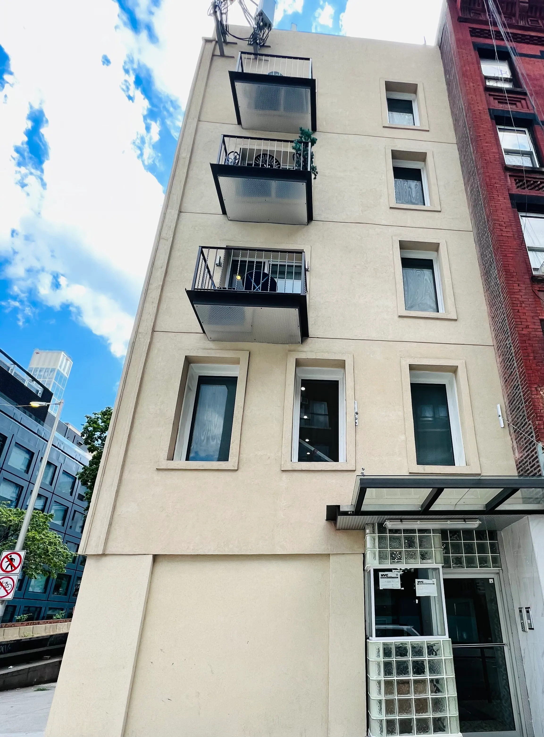 318 East 62nd Street #4RW in Lenox Hill, Manhattan | StreetEasy