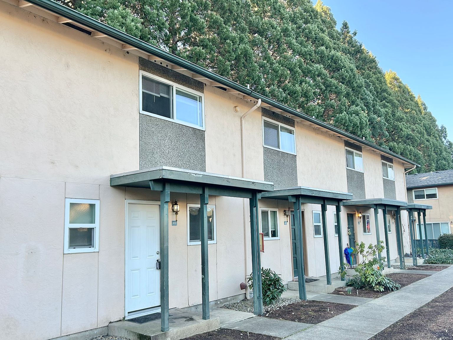 90 Silver Ln #J2, Eugene, OR 97404 | Zillow