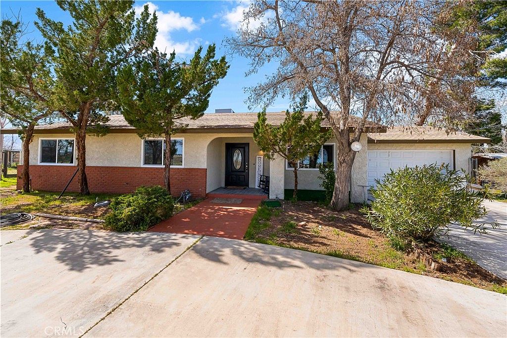 40121 13th St W, Palmdale, CA 93551 | MLS #SR24183984 | Zillow