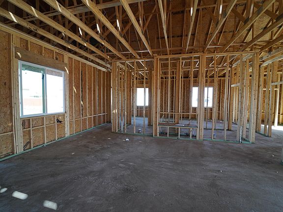 2025 S Michelle Ct, Wichita, KS 67207 | MLS #616947 | Zillow