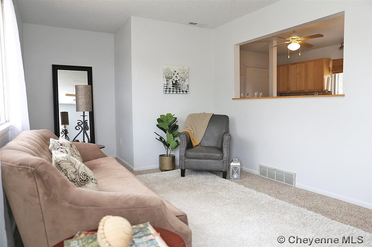4325 Pierce Ave, Cheyenne, WY 82001 | Zillow