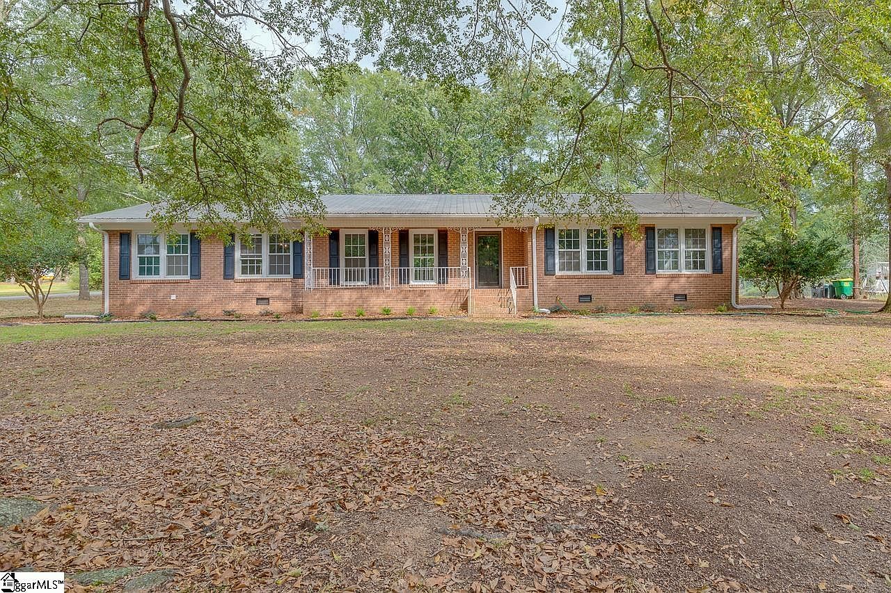 302 Forest Ln, Belton, SC 29627 | Zillow