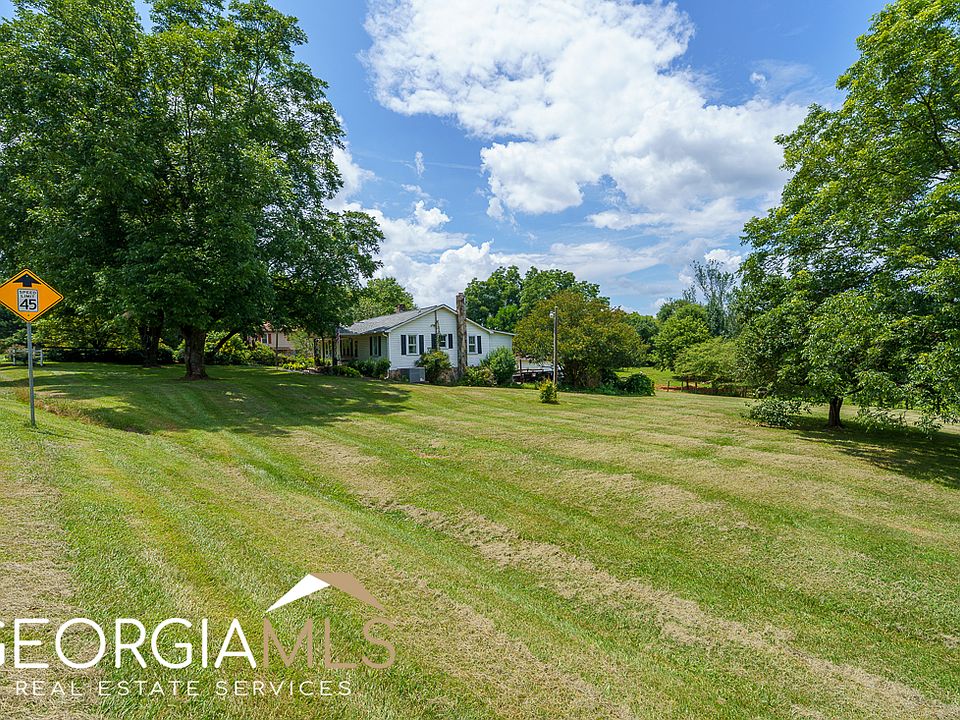 6747 Old Cornelia Hwy, Lula, GA 30554 | MLS #10178975 | Zillow