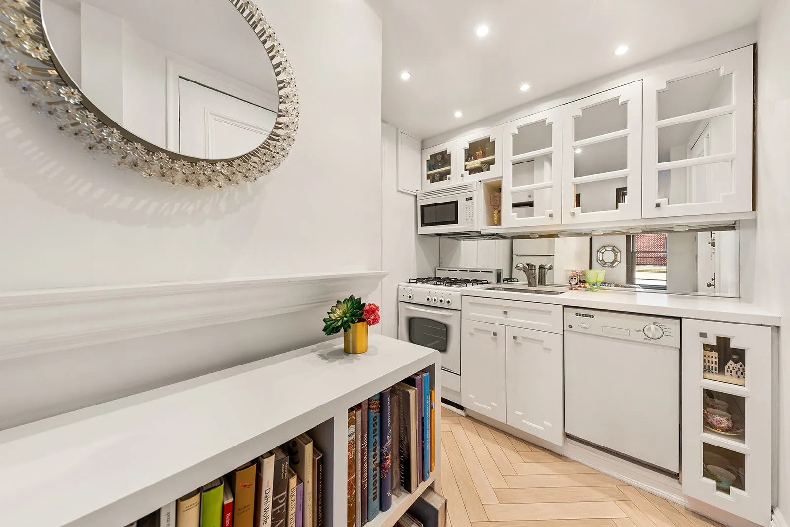 133 West 75th Street PARLOUR-A in Upper West Side, Manhattan | StreetEasy