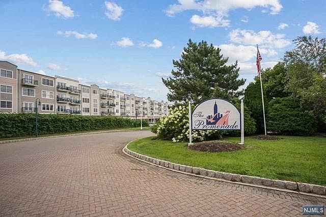 305 The Promenade, Edgewater, NJ 07020 | Zillow