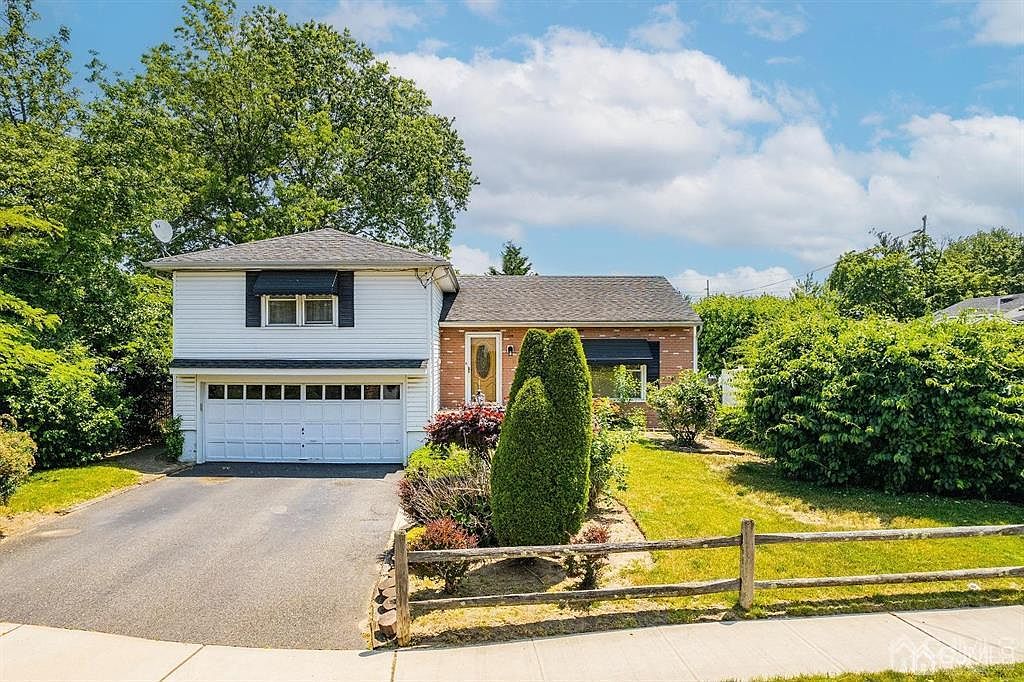 307 Arlington Ave, Union Beach, NJ 07735 | MLS #2312919R | Zillow