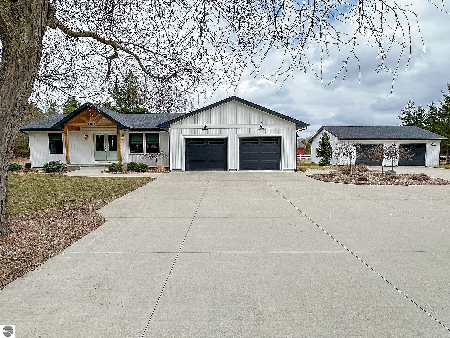 4452 N Lewis Rd, Coleman, MI 48618 | Zillow