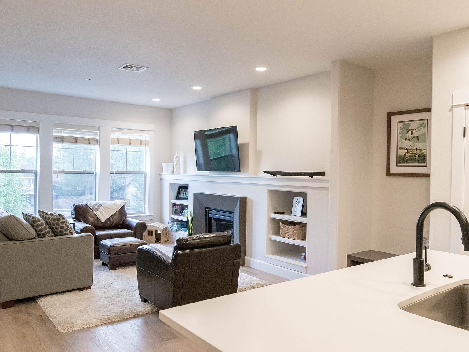 2705 NW Crossing Dr, Bend, OR 97701 | Zillow