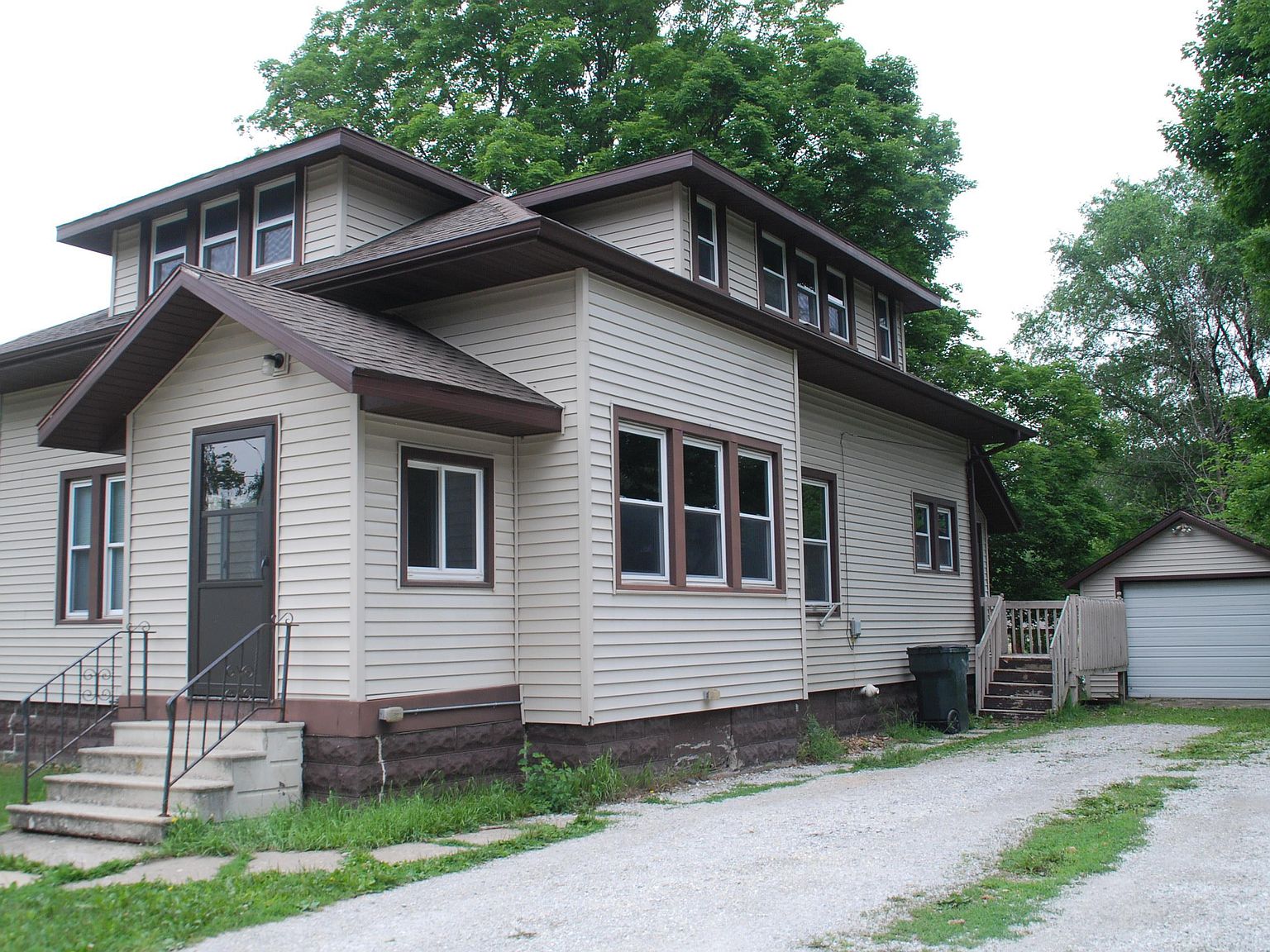 105 North St, Fayette, IA 52142 | MLS #20240353 | Zillow