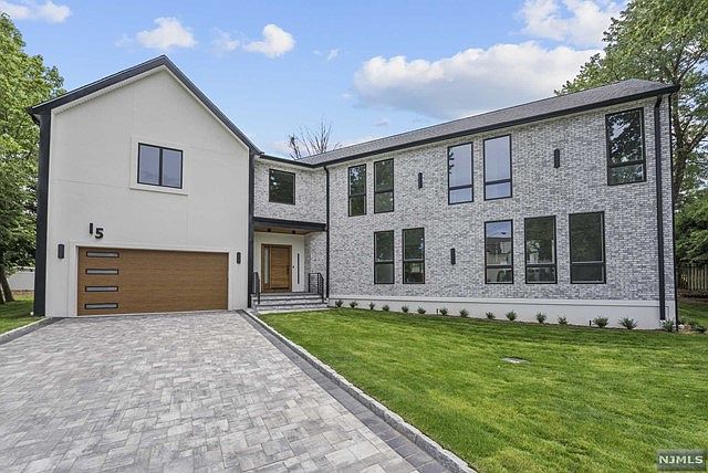 15 Wainwright Ct, Closter, NJ 07624 | MLS #23019393 | Zillow