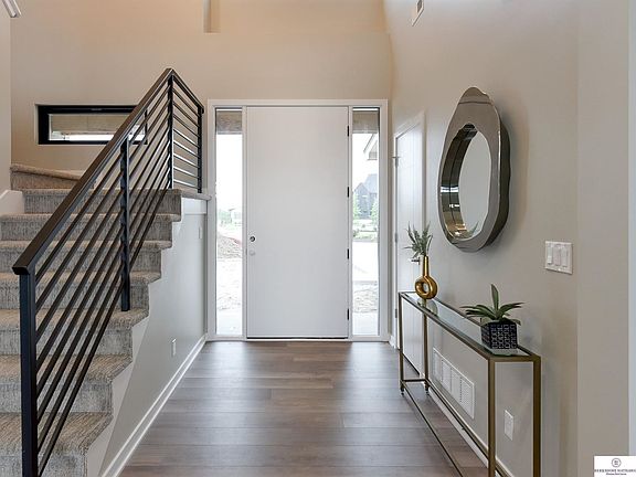 28506 Jessie Cir, Valley, NE 68064 | Zillow