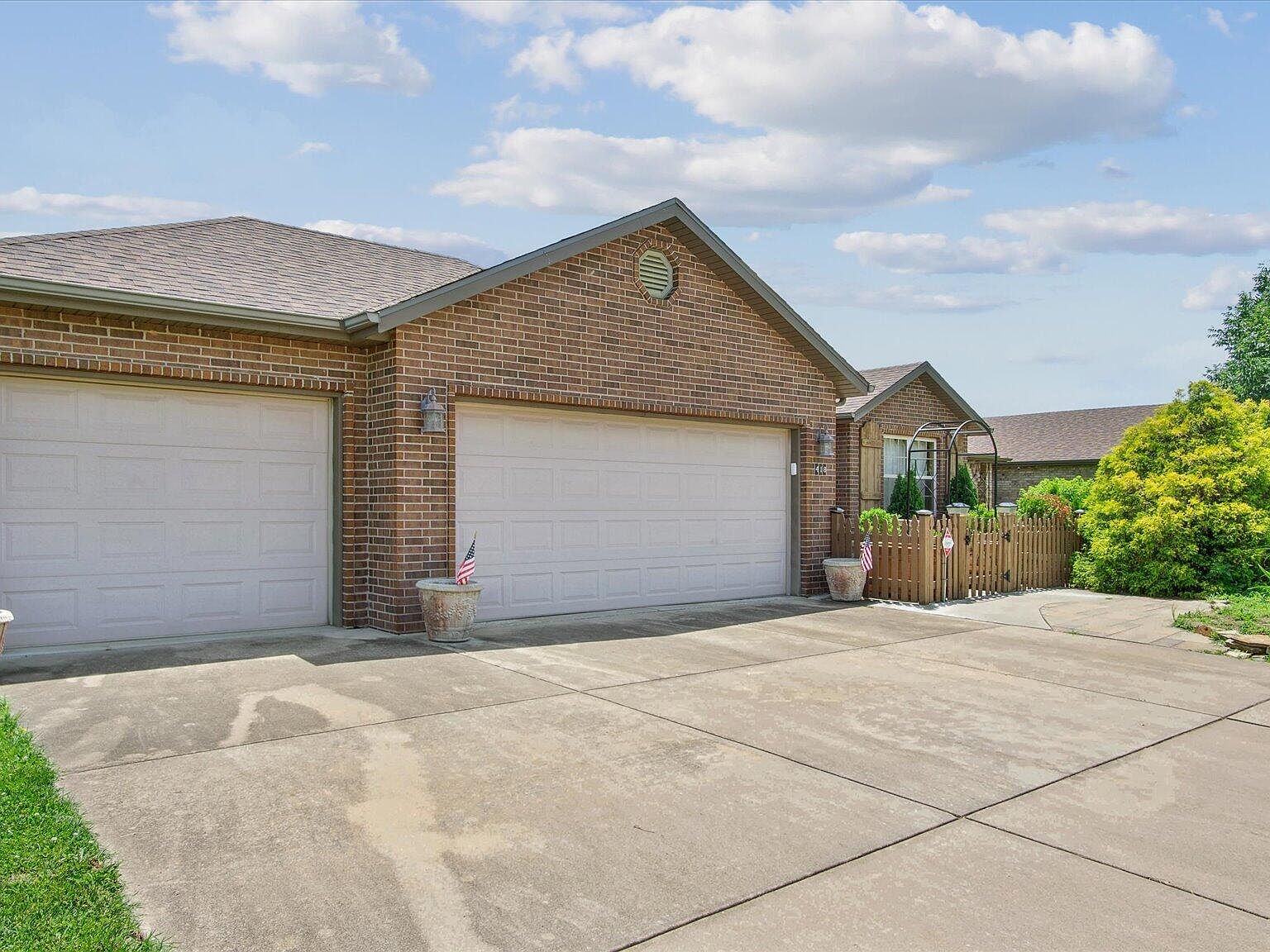 418 S Casa Grande Avenue, Springfield, MO 65802 | Zillow